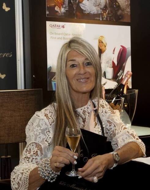 The story - So Jennie Paris